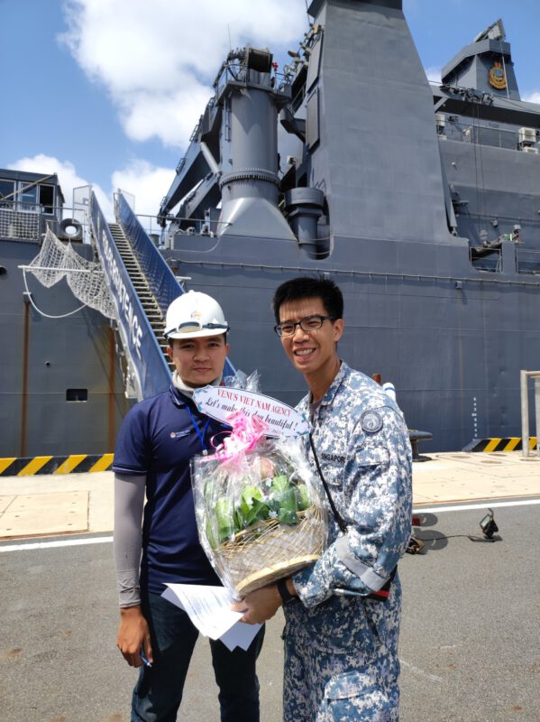 Tàu Hải quân Singapore- RSS PERSISTENCE cập Cảng Quốc tế Cam Ranh - Venus